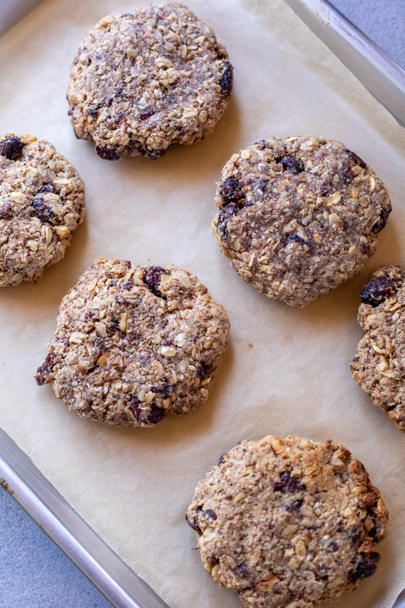 Cranberry Ginger Oatmeal Cookies - The Dreaming Foodie